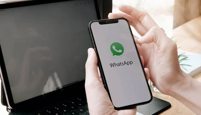 WhatsApp introduces new Home Screen widgets, camera updates for iOS users