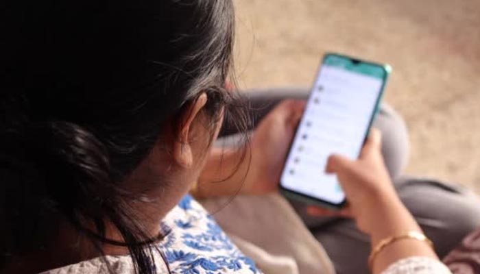 WhatsApp to introduce sticker-like photos for Status updates