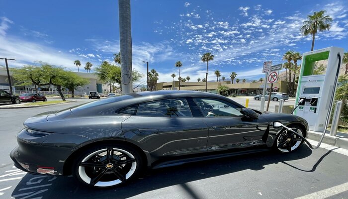 Jeff Bezos-backed Slate Auto teases highly customisable EV priced at ...
