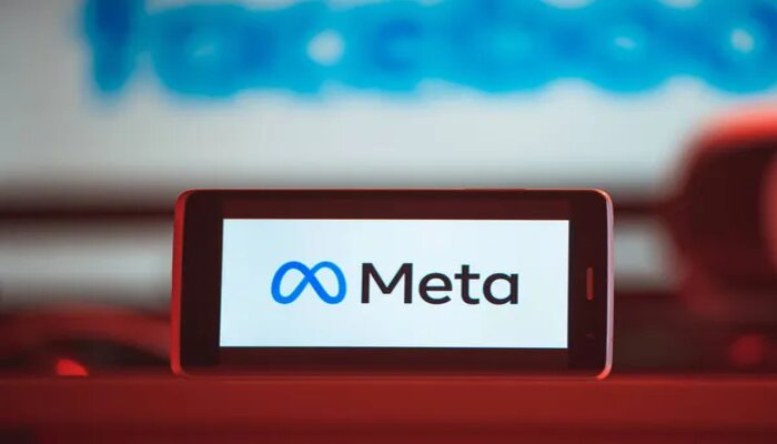 Meta AI app: Top features include discover feed, voice chats, image ...