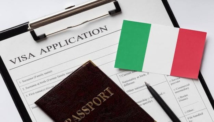 Italy eases work rules for migrants