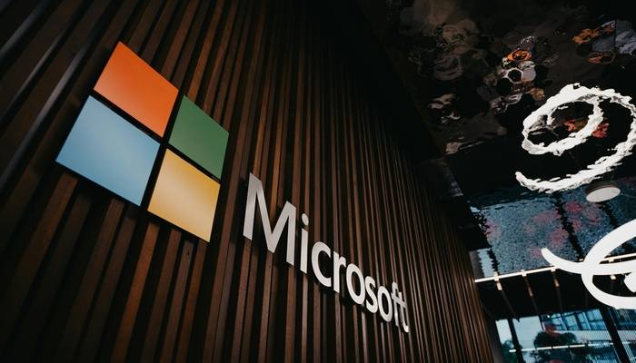OpenAI and Microsoft renegotiate billion-dollar AI deal