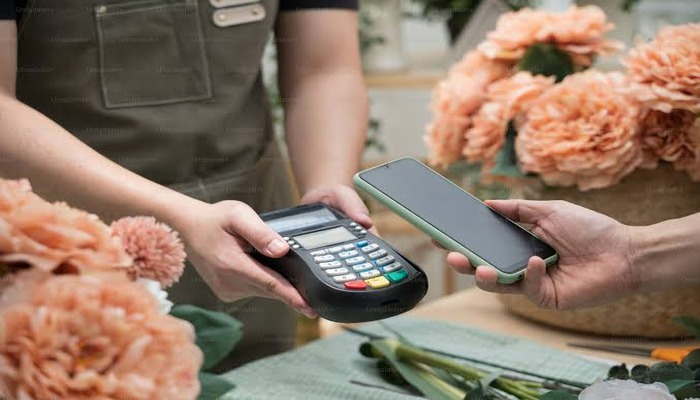 Pakistan launches digital drive for small shops, delivery riders, and ...