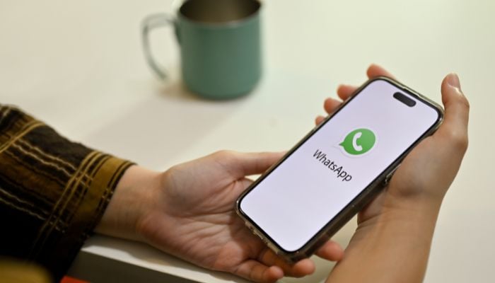 Writing Help: WhatsApp's new AI writing assistant for chats
