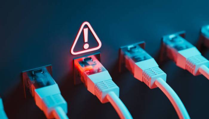 Internet outage grips Lahore due to unauthorised cable cuts by LESCO